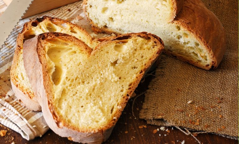 La tradición del pan en Puglia: Un patrimonio milenario con sabor a ...